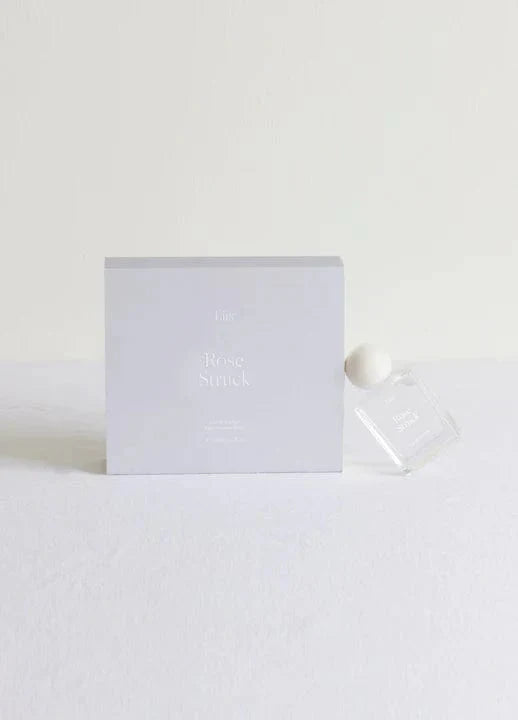 Liis – CHRISTINE ALCALAY